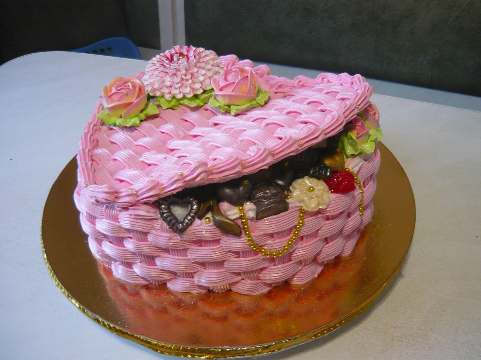 Cakes – Sweettisserie Cake House